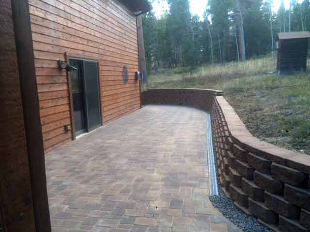Retaining Wall, Brick Patio – Scott Rogers Custom Stone in Longmont, CO